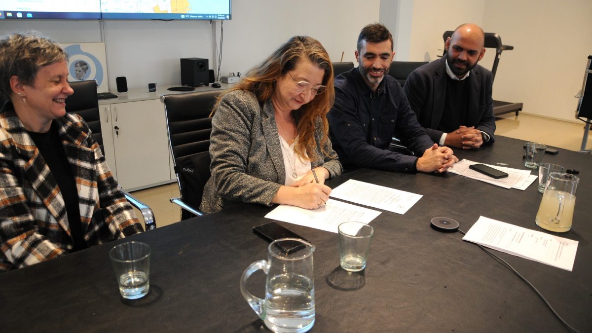 Acuerdo estratégico con CLACSO - Defensoría del Pueblo CABA